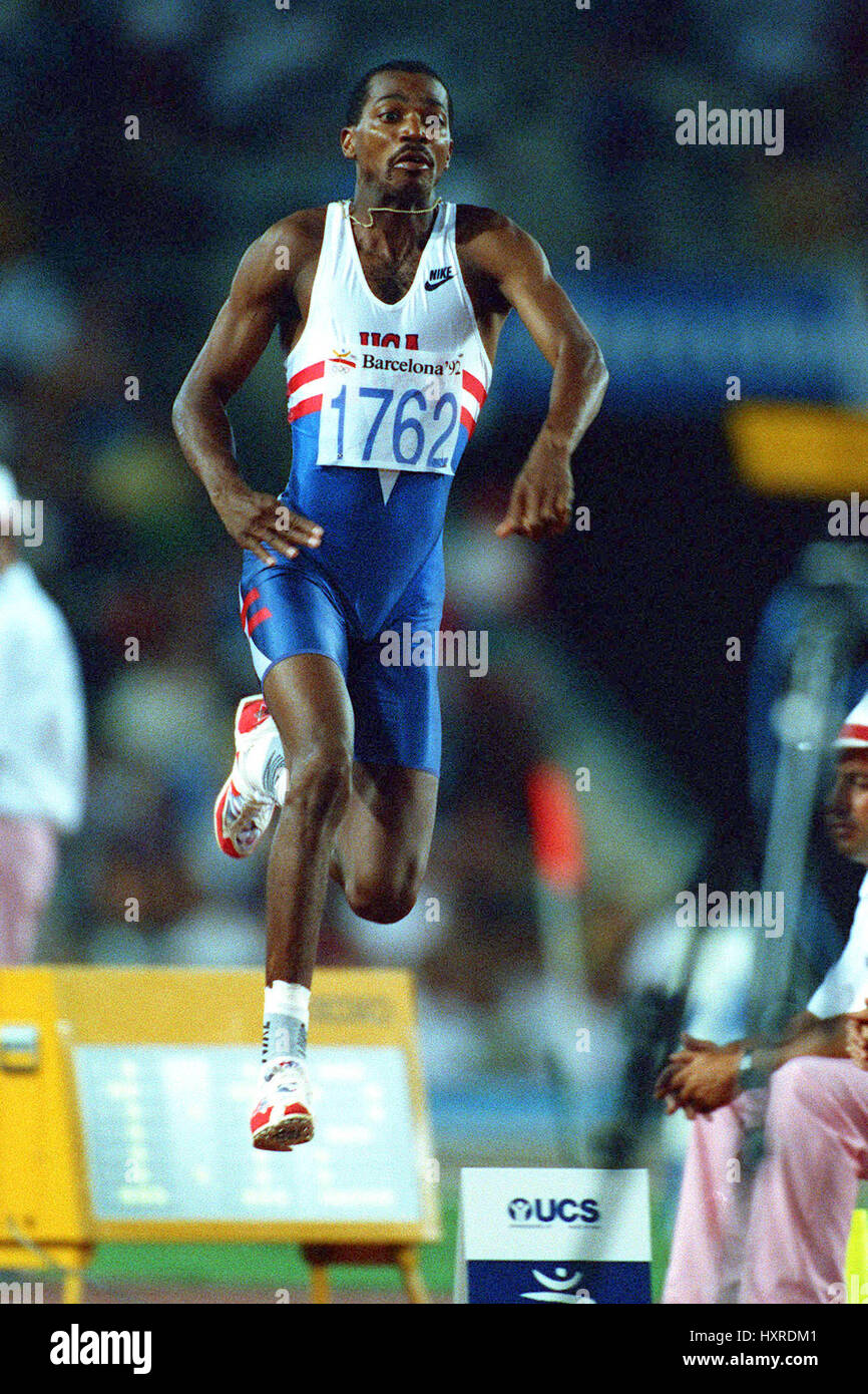 TOM HANLON 3000 METRES STEEPLECHASE 16 December 1992 Stock Photo - Alamy