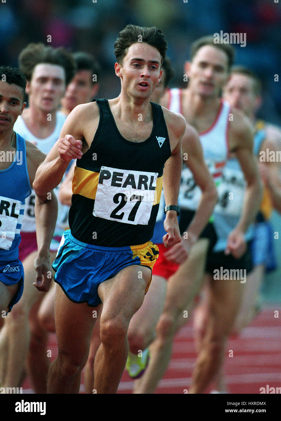 ANDREW LILL 800 METRES 16 June 1993 Stock Photo - Alamy