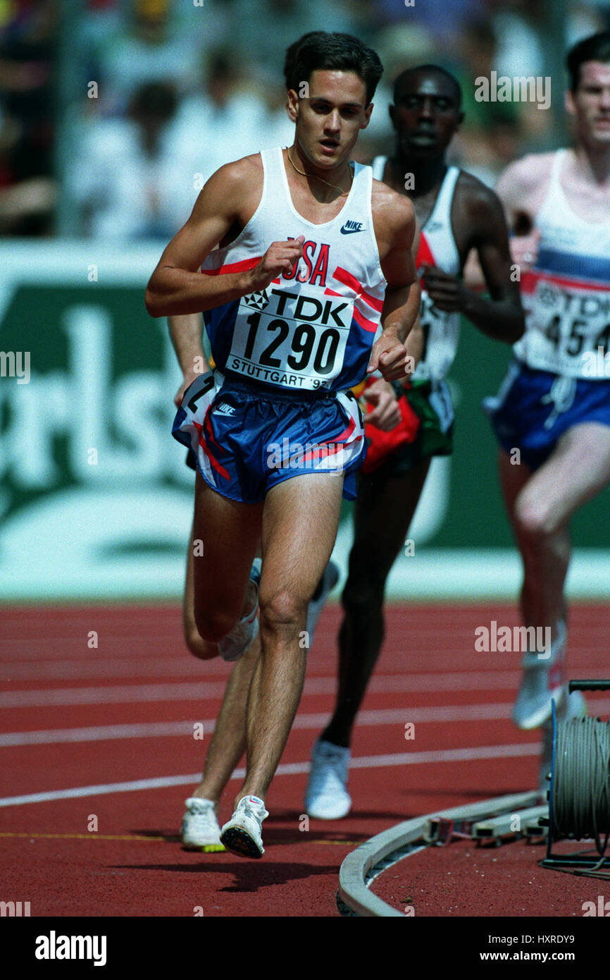 MARK CROGHAN 3000 METRES STEEPLECHASE 22 August 1993 Stock Photo - Alamy
