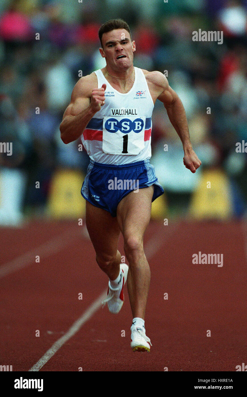 DAVID GRINDLEY 400 METRES 18 January 1994 Stock Photo - Alamy