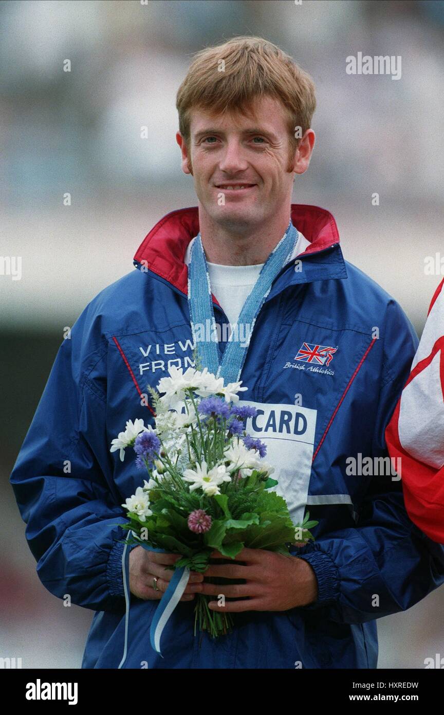 STEVE SMITH HIGH JUMP HELSINKI 1994 22 September 1994 Stock Photo - Alamy