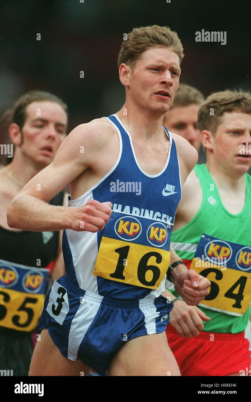 SIMON FAIRBROTHER 1500 METRES 17 July 1995 Stock Photo - Alamy