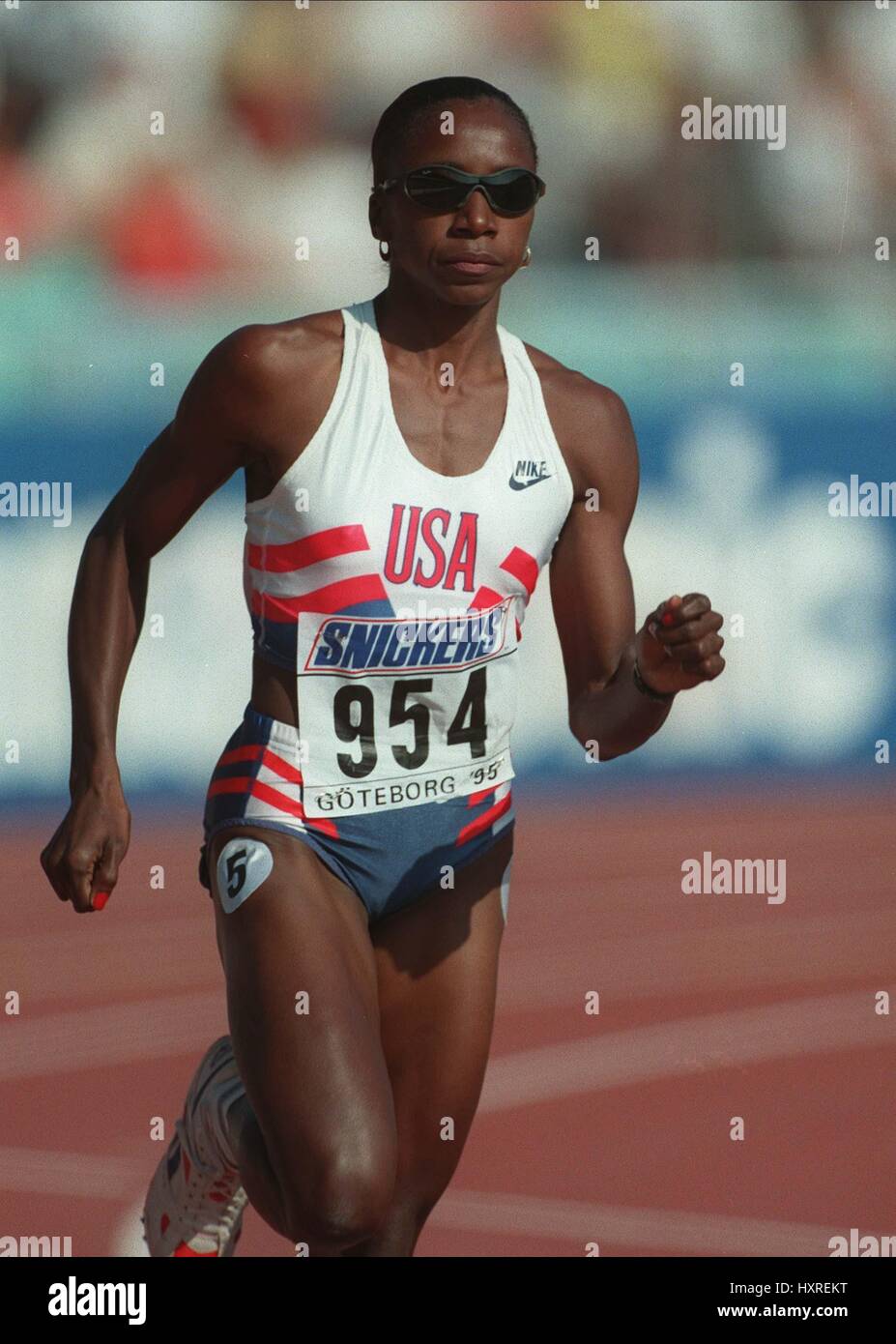 JEARL MILES 400 METRES 08 August 1995 Stock Photo - Alamy