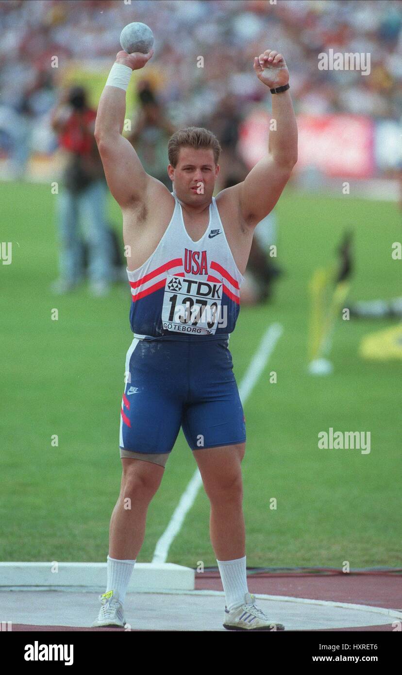 BRENT NOON SHOT PUT WORLD CHAMPS 01 September 1995 Stock Photo - Alamy