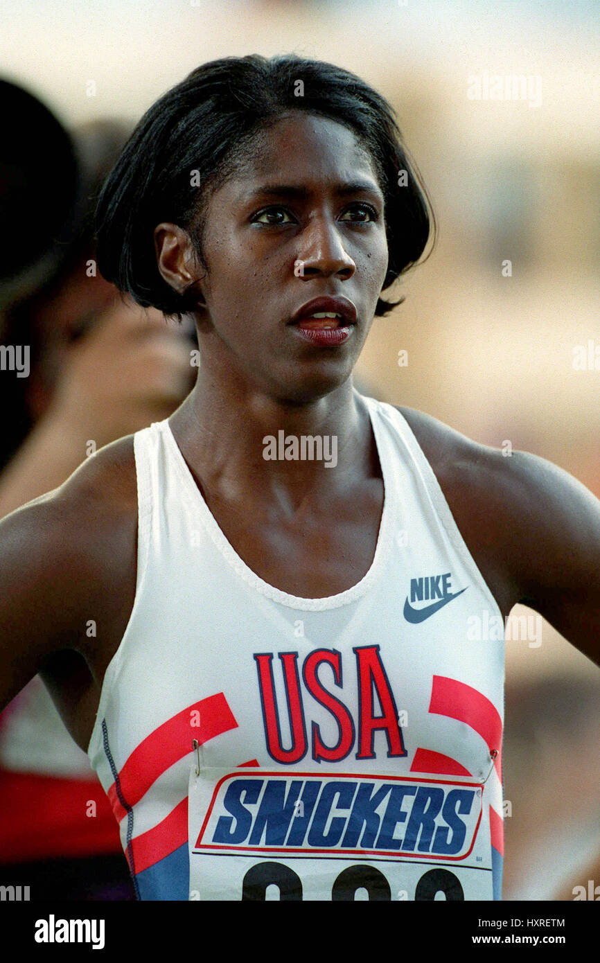 Gwen torrence hi-res stock photography and images - Alamy