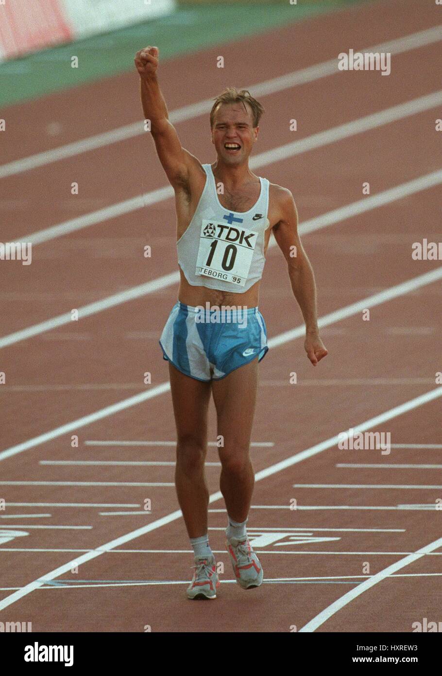 VALENTIN KONONEN WINS 50K WALK WORLD CHAMPIONSHIPS 01 September 1995 ...