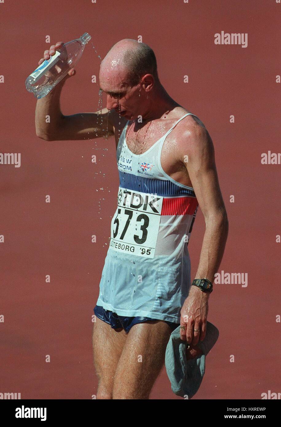PETER WHITEHEAD MARATHON 02 September 1995 Stock Photo - Alamy