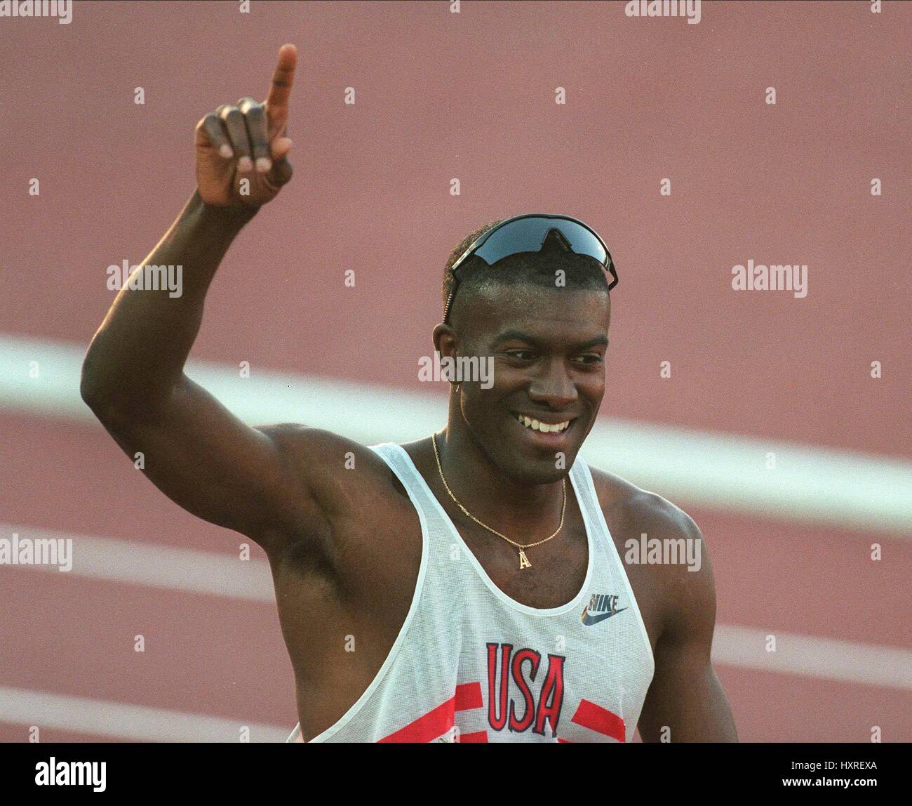 ALLEN JOHNSON 110 METRES HURDLES WORLD CHAMP 01 September 1995 Stock ...