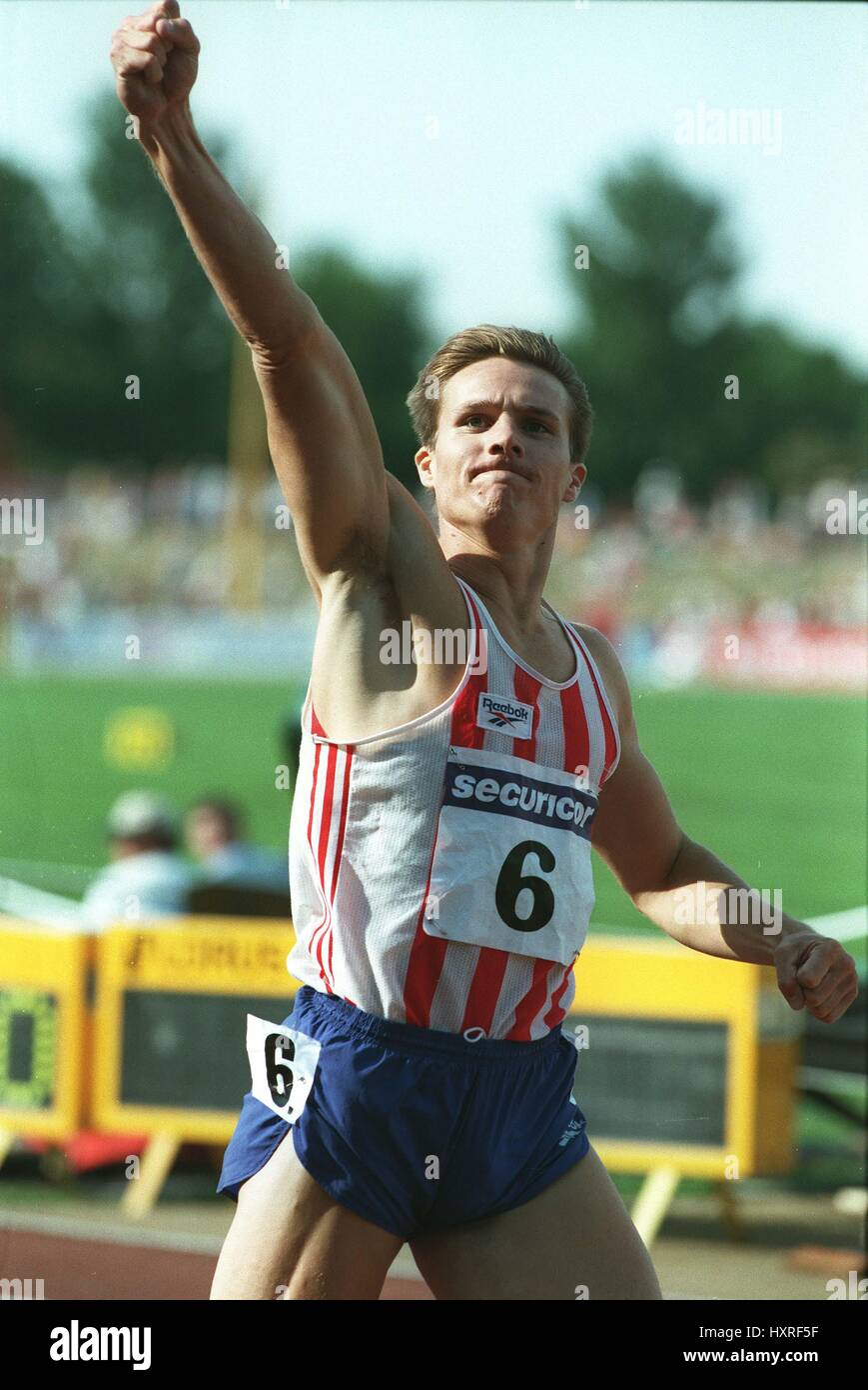 ROGER BLACK 400 METRES 18 June 1996 Stock Photo - Alamy