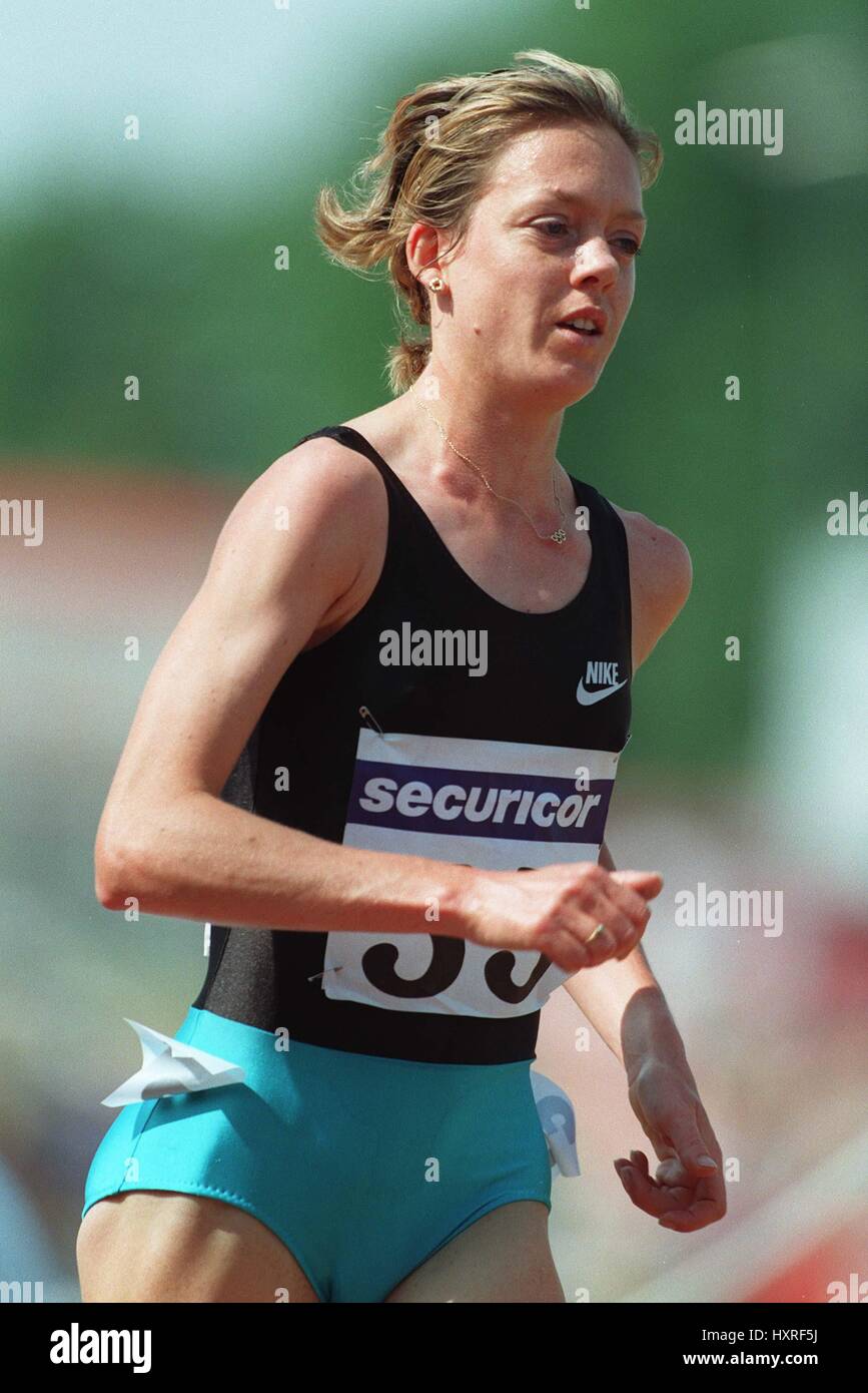 ALISON WYETH 5000 METRES 18 June 1996 Stock Photo - Alamy