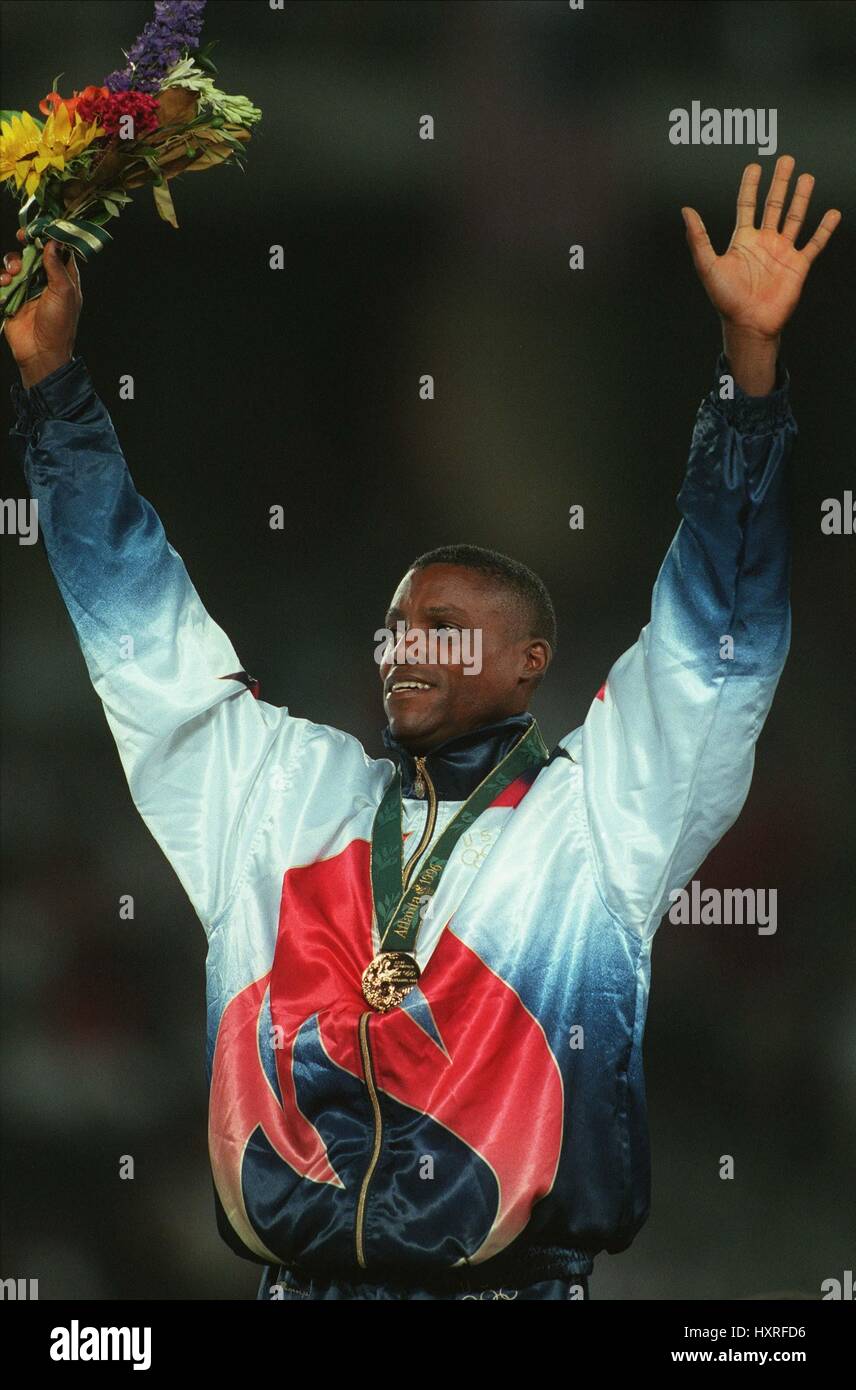 CARL LEWIS WITH GOLD MEDAL ATLANTA 1996. 01 August 1996 Stock Photo - Alamy