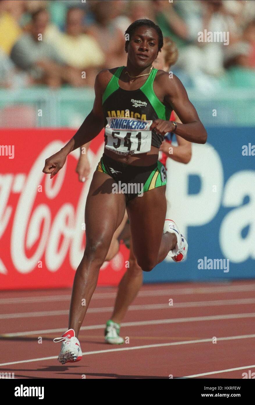 SANDIE RICHARDS 400 METRES WORLD CHAMPS 01 August 1995 Stock Photo - Alamy