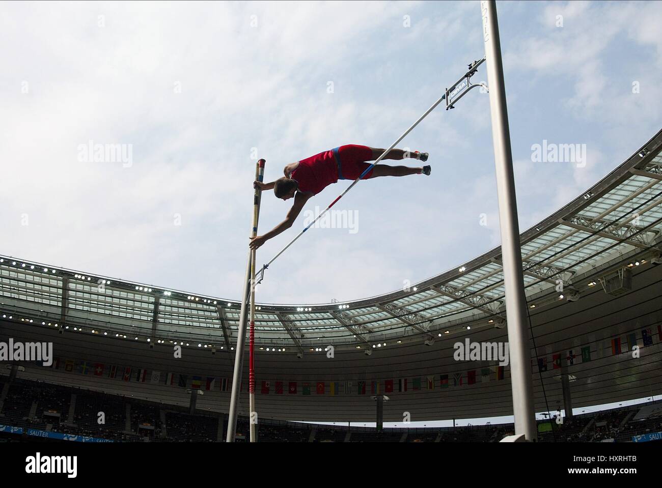 Pole vault jump hi-res stock photography and images - Alamy