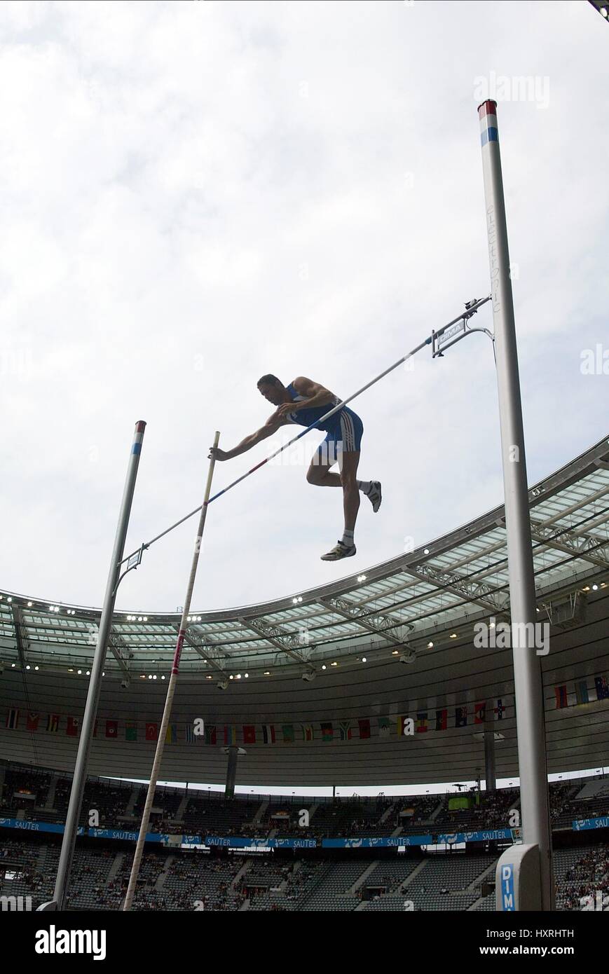 Pole jump hi-res stock photography and images - Alamy