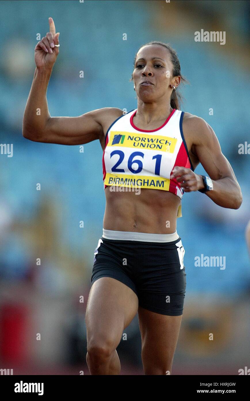 KELLY HOLMES 800 METRES ALEXANDER STADIUM BIRMINGHAM ENGLAND 14 July ...