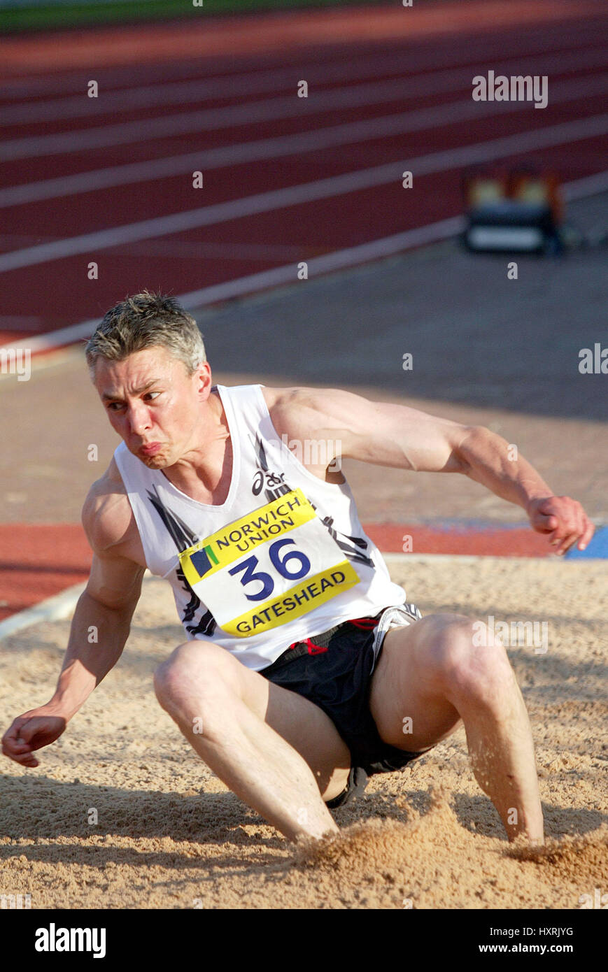 Jonathan Edwards Triple Jump High Resolution Stock Photography and ...