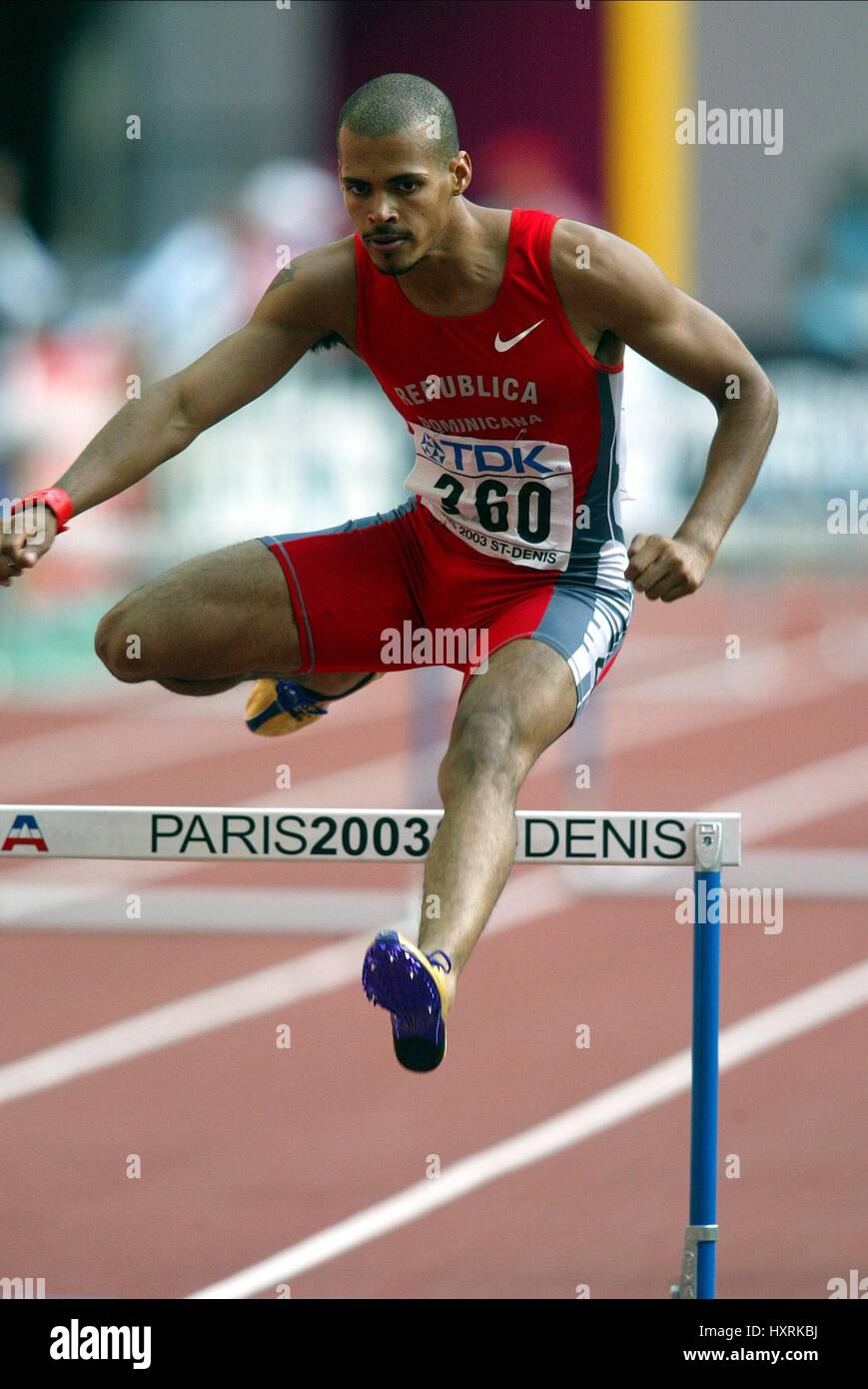 FELIX SANCHEZ 400 METRE HURDLES STADE DE FRANCE ST DENIS PARIS FRANCE ...