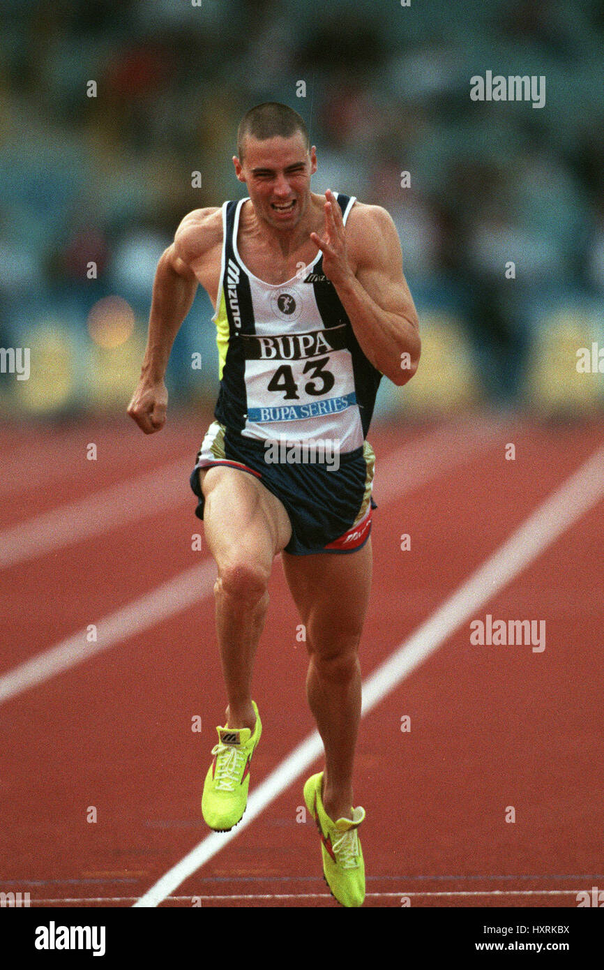 IAN MACKIE 100 METRES 14 July 1997 Stock Photo - Alamy