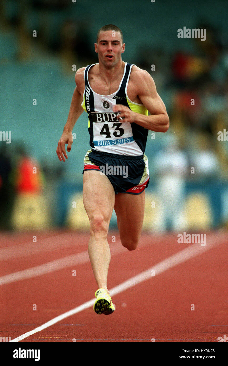 IAN MACKIE 100 METRES 14 July 1997 Stock Photo - Alamy