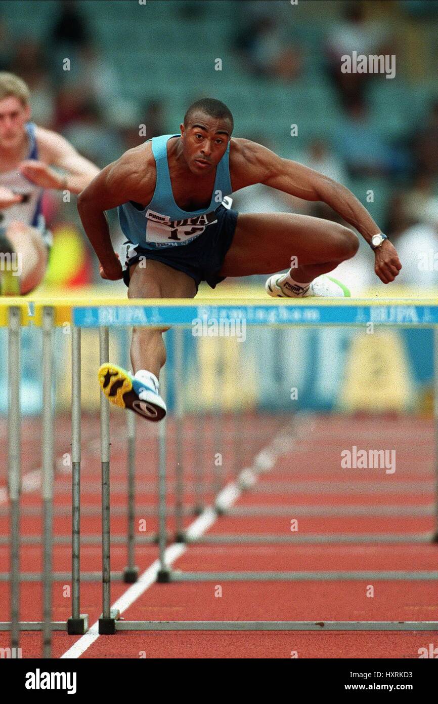 Colin jackson 110 metre hurdles hi-res stock photography and images - Alamy