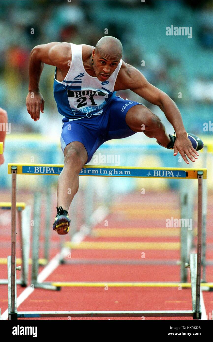 JAMIE QUARRY 110 METRE HURDLES 14 July 1997 Stock Photo - Alamy
