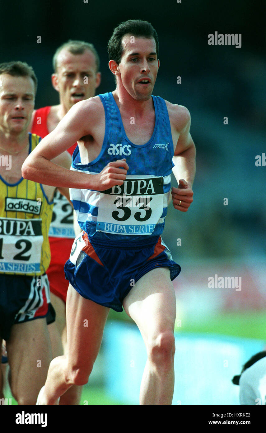 ANDREW PEARSON 5000 METRES 16 July 1997 Stock Photo - Alamy