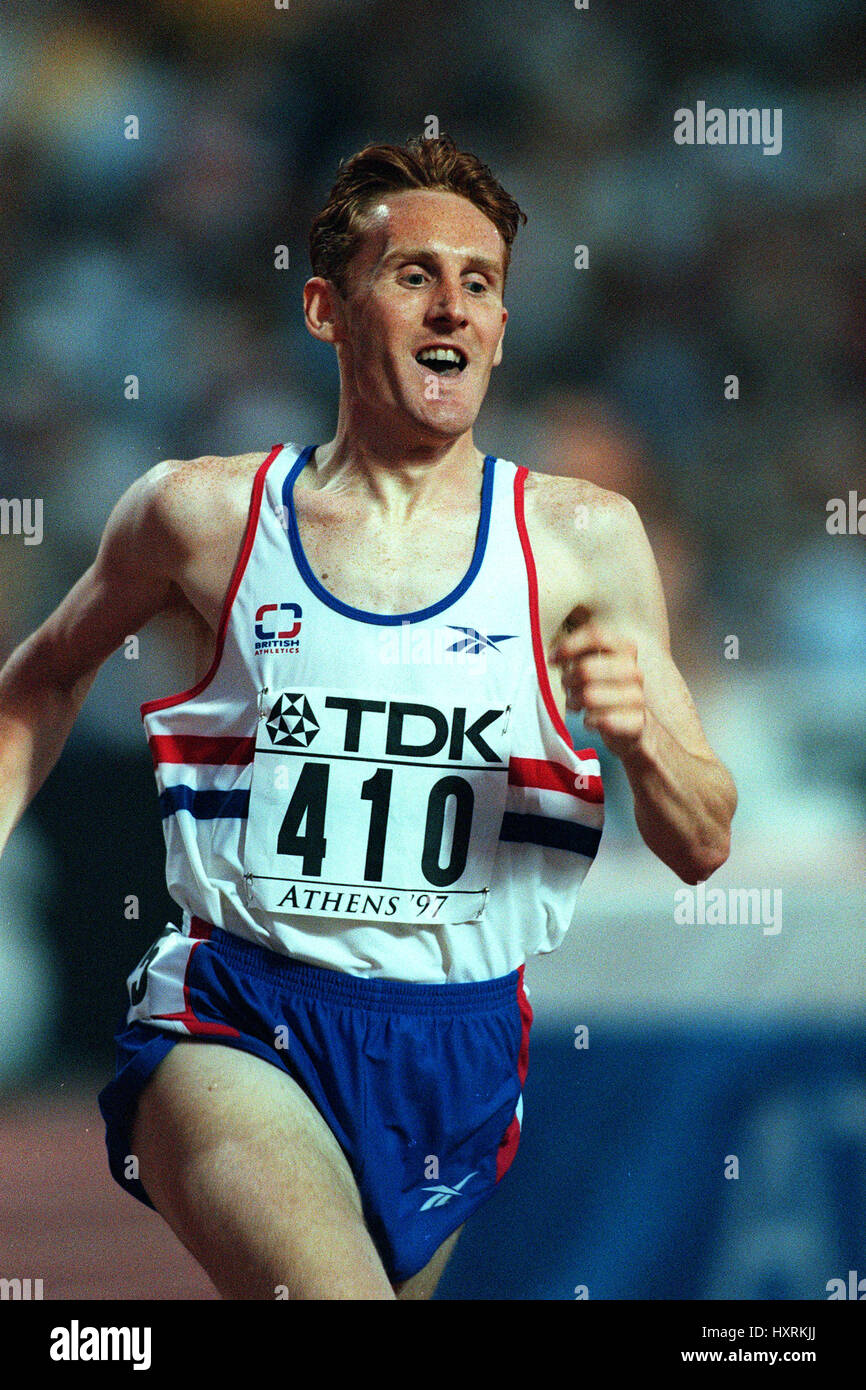 JOHN MAYOCK 1500 METRES 18 August 1997 Stock Photo - Alamy