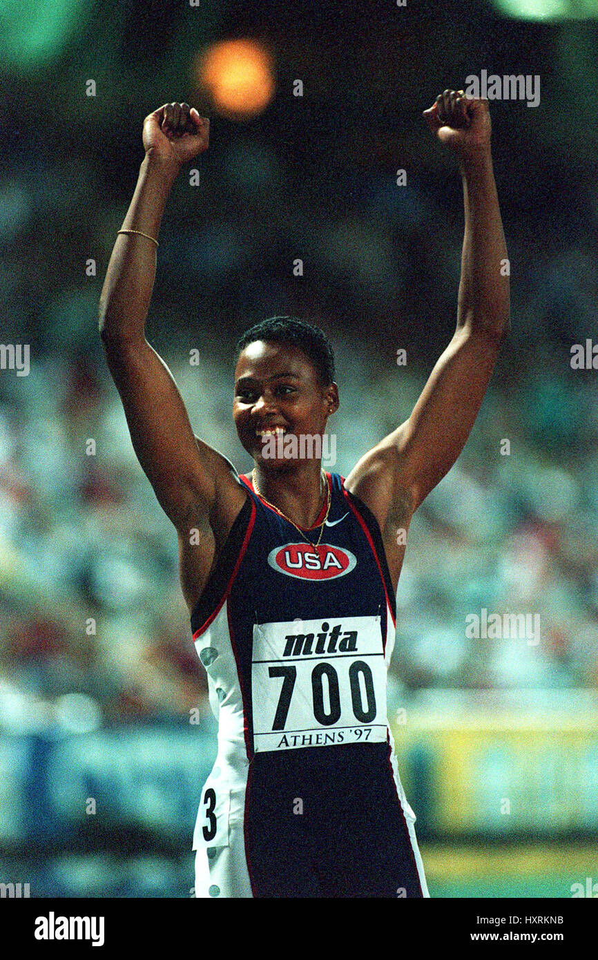 Marion jones 100 hi-res stock photography and images - Alamy