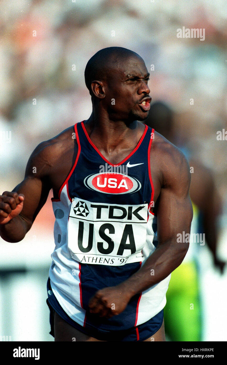 DENNIS MITCHELL 100 METRES RELAY 01 August 1997 Stock Photo - Alamy