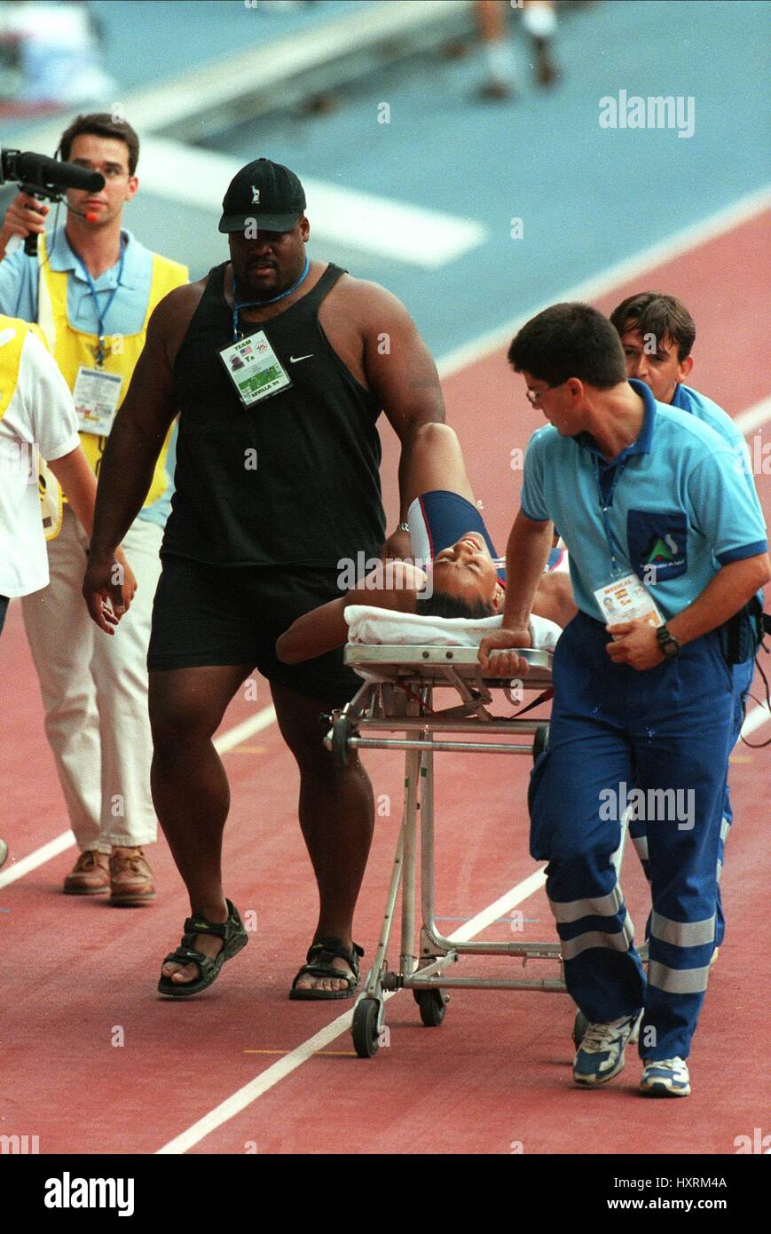 MARION JONES & C.J.HUNTER 200 METERS FINAL SEVILLE 99 24 August 1999 ...