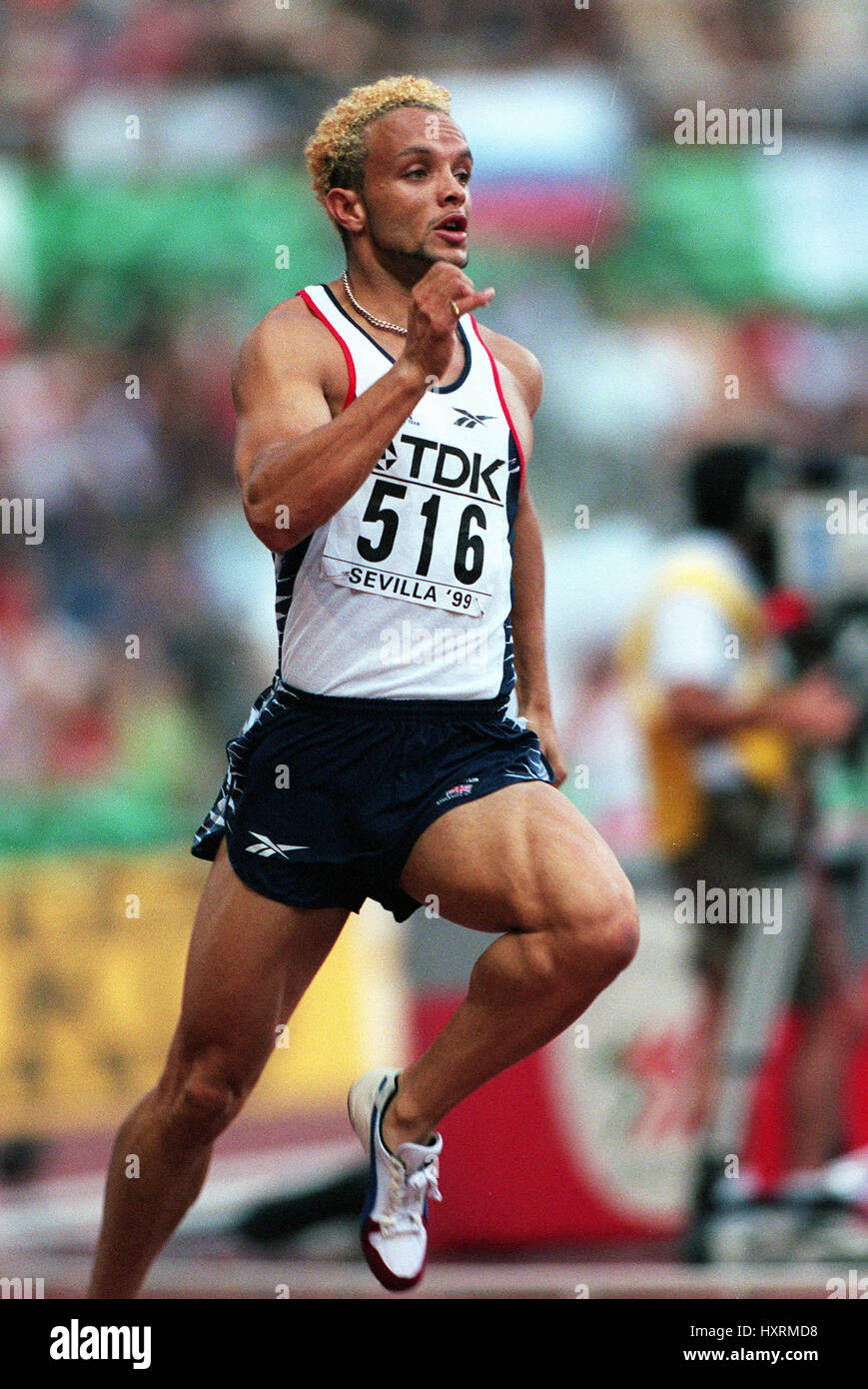 JAMIE BAULCH 400 METERS 24 November 1999 Stock Photo - Alamy