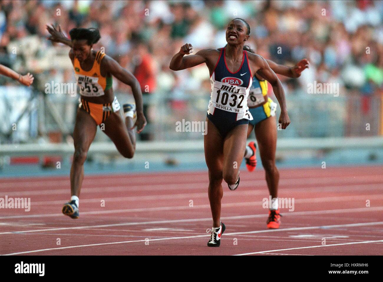 INGER MILLER WINS 200 METERS 200 METERS FINAL SEVILLE 99 26 August 1999 ...