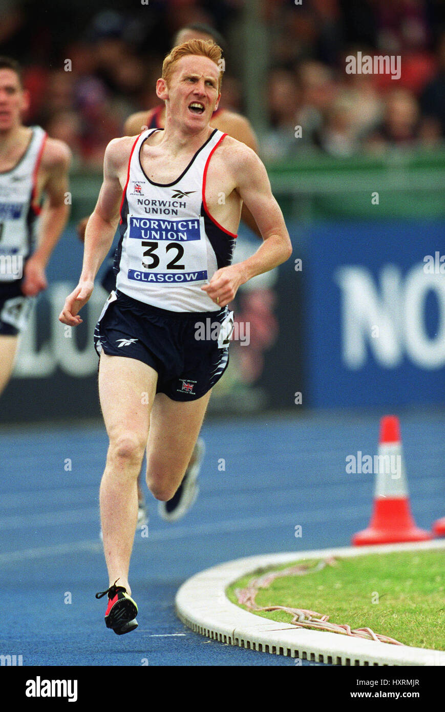 JOHN MAYOCK 1500 METRES 02 July 2000 Stock Photo - Alamy
