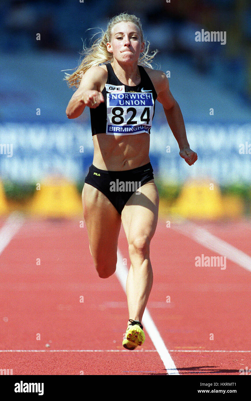 SARAH REILLY 200 METRES BIRMINGHAM ALEXANDER STADIUM BIRMINGHAM 12 ...