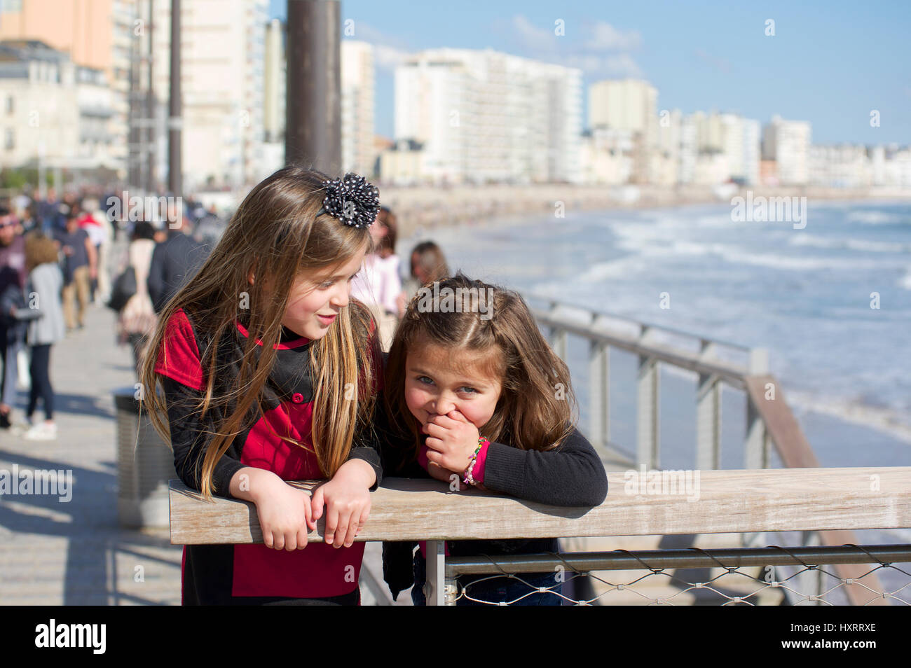 Seaside girls hi-res stock photography and images - Alamy