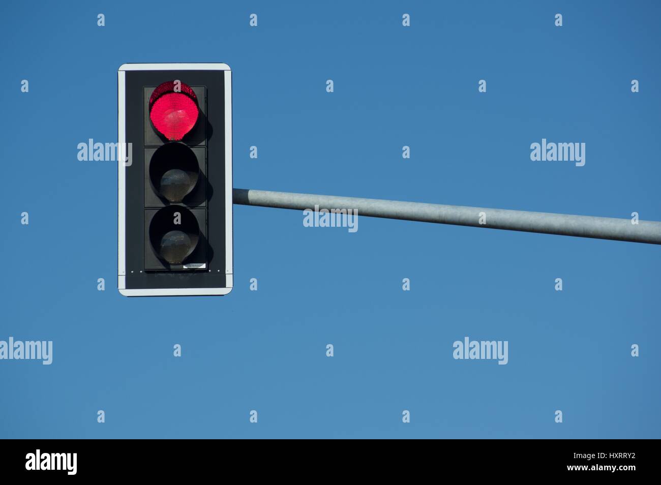Red robot traffic light High Resolution Stock Photography and Images ...