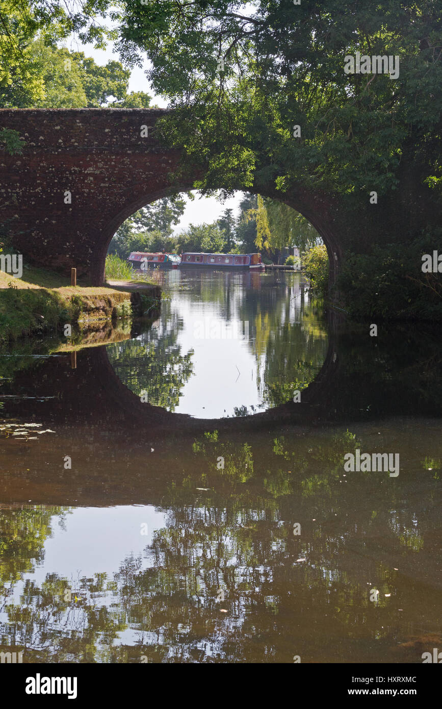 Manley Bridge on the Great Western Canal at Manley between Halberton ...