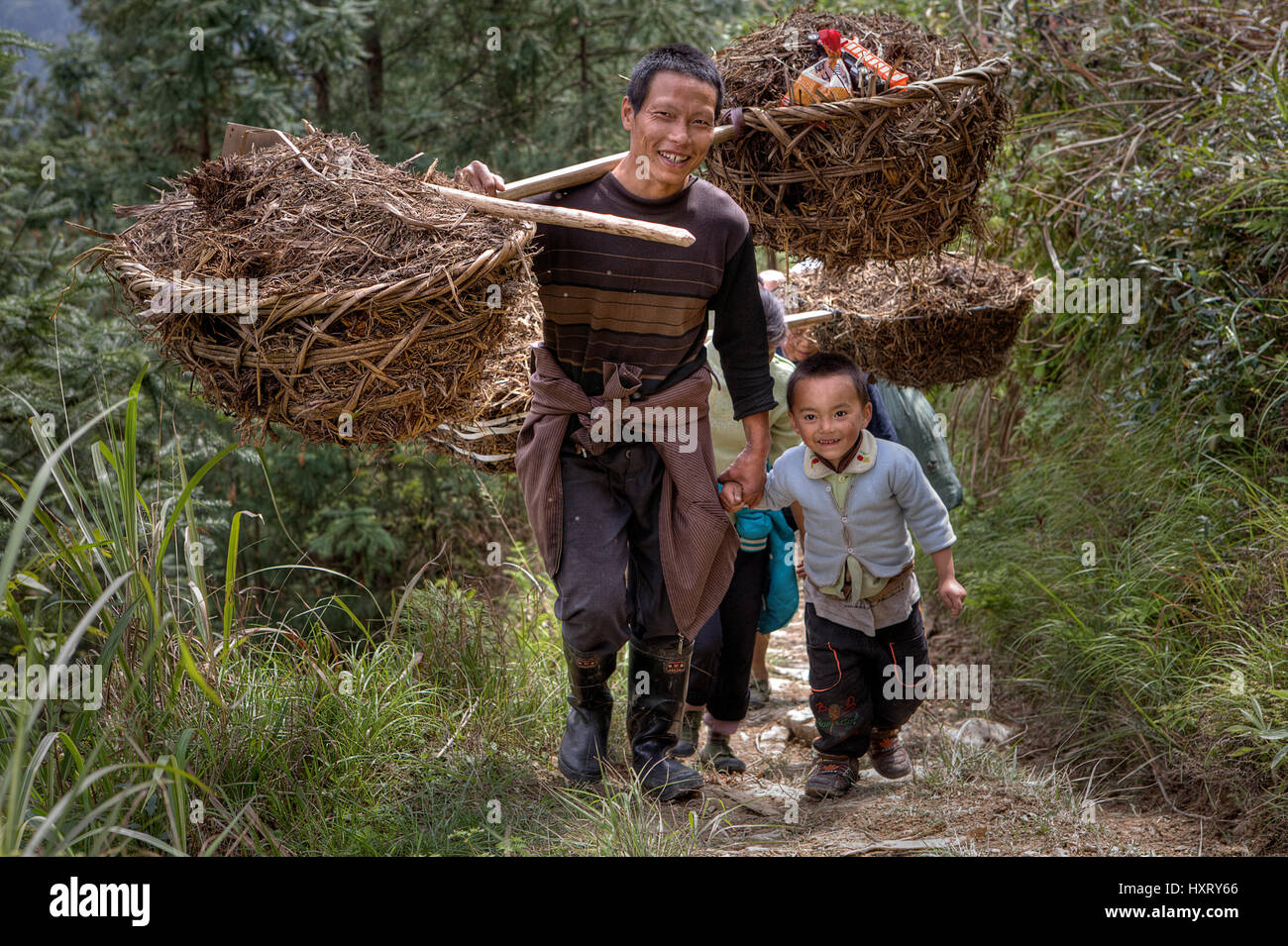 Chinese farmer son hi-res stock photography and images - Alamy