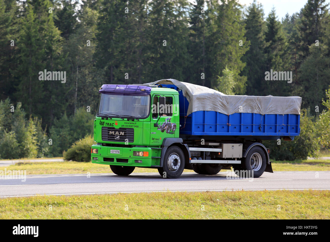 Back of tipper hi-res stock photography and images - Alamy