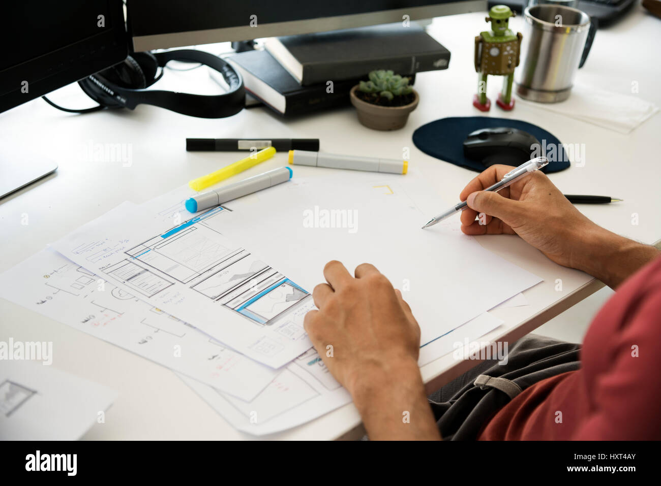 Content Responsive Design Drawing Draft Stock Photo - Alamy