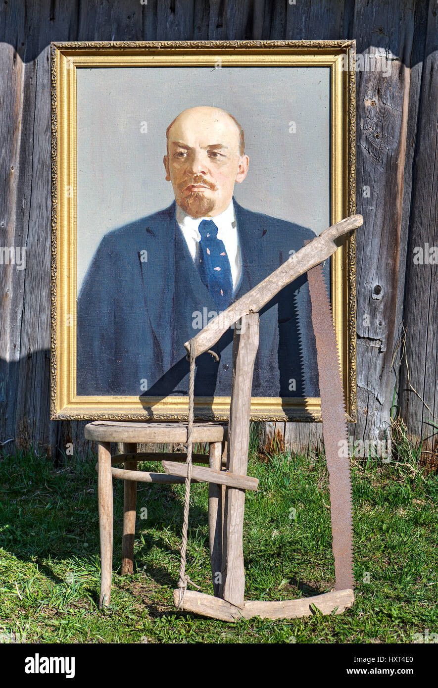 Exposed on the street of Vladimir Lenin portrait oil on canvas in a ...