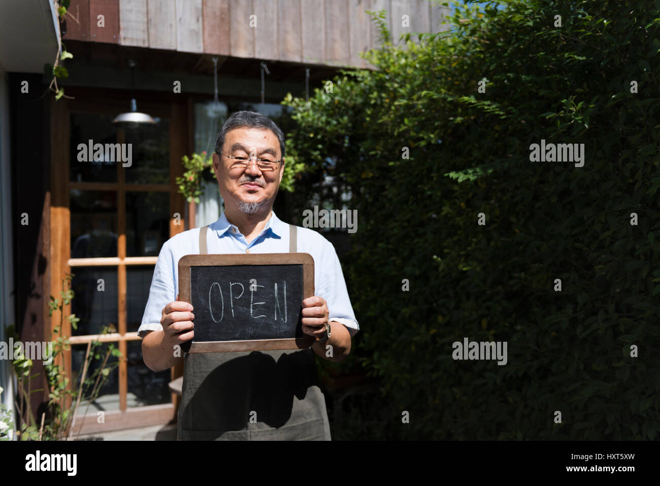 Cafe Open Shop Retail Welcome Notice Retail Front Stock Photo - Alamy