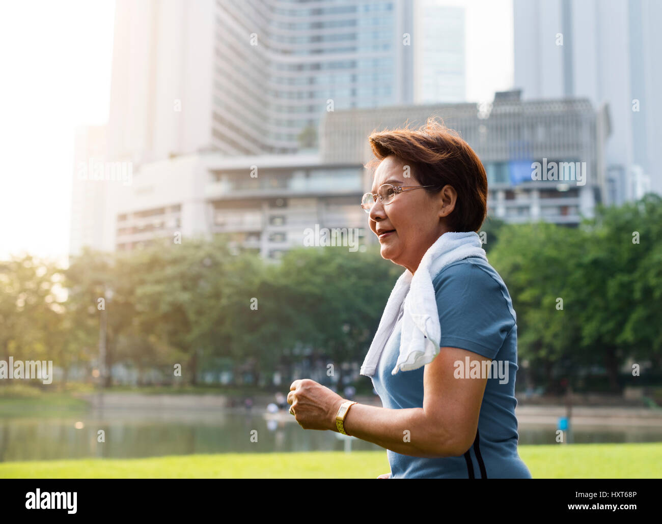 Woman run exercise hi-res stock photography and images - Alamy