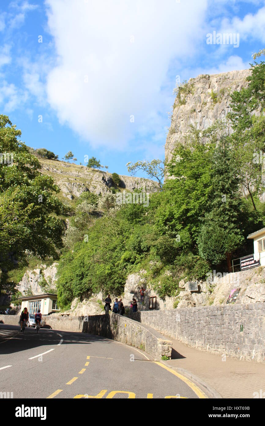 Cheddar gorge winding road hi-res stock photography and images - Alamy