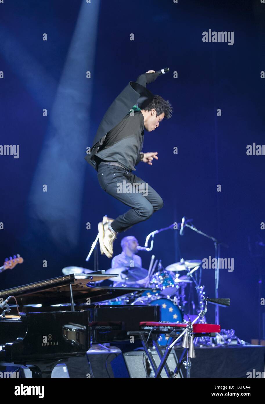 Jamie Cullum, English jazz-pop singer-songwriter performs at 38th Stage ...