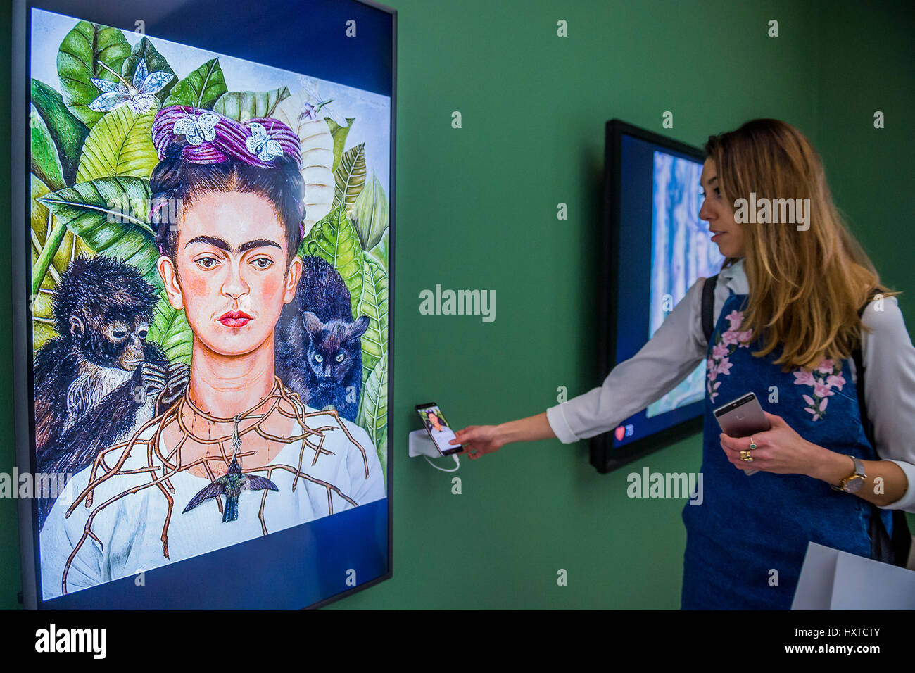 Frida kahlo self portrait hi-res stock photography and images - Alamy