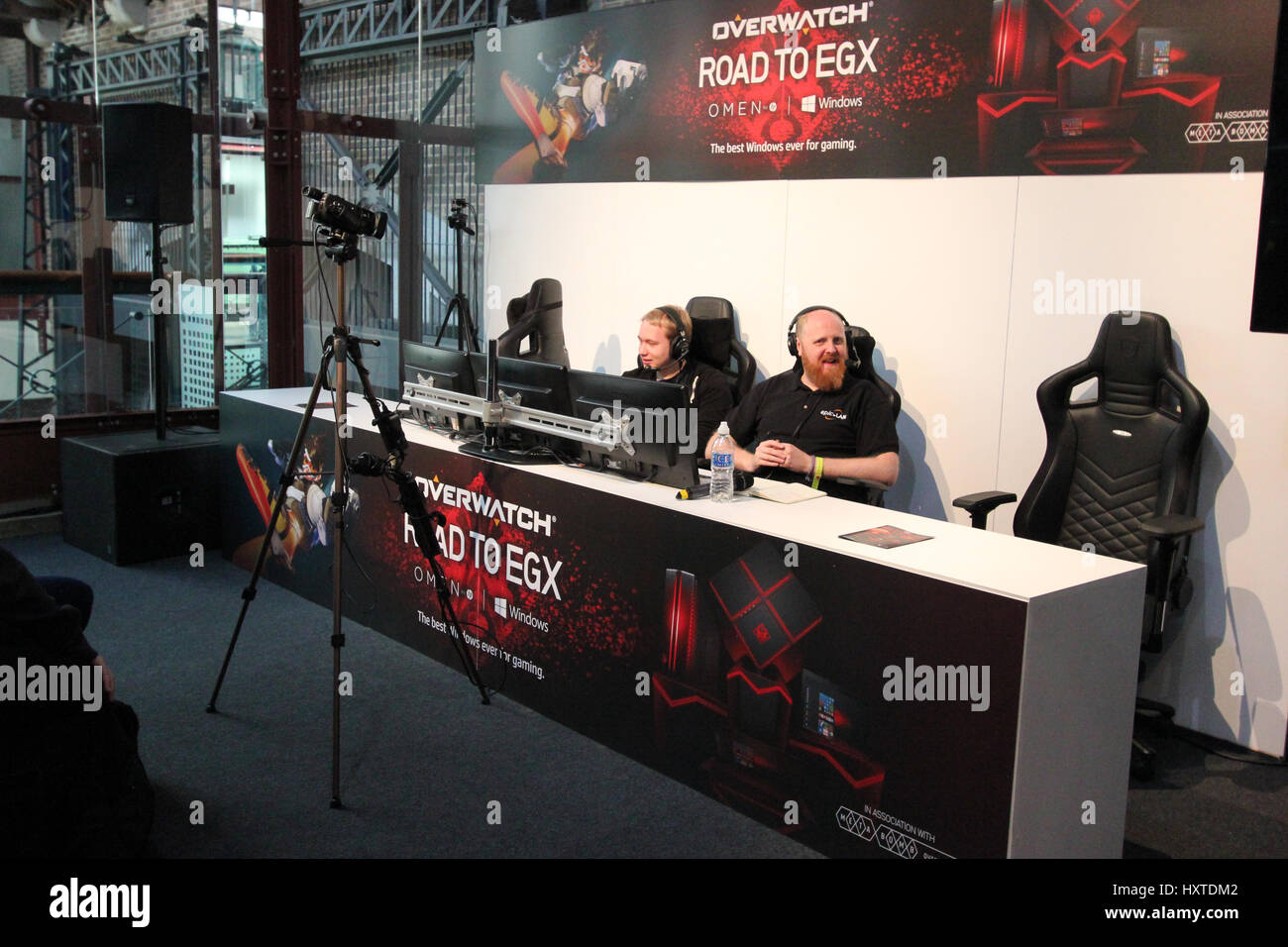 Xbox text hi-res stock photography and images - Alamy