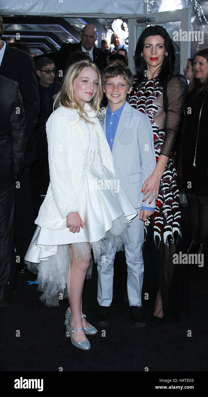 New York, USA. 29th Mar, 2017. Liberty Ross, Skyla Sanders. Tennyson ...