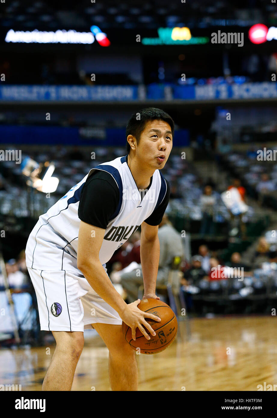 Dallas, Texas, USA. 28th Mar, 2017. March 27, 2017. Shen Xu ...