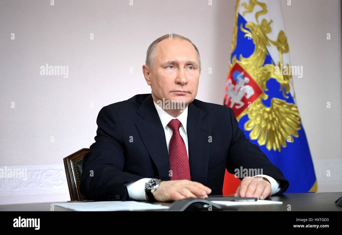 Sabetta port hi-res stock photography and images - Alamy